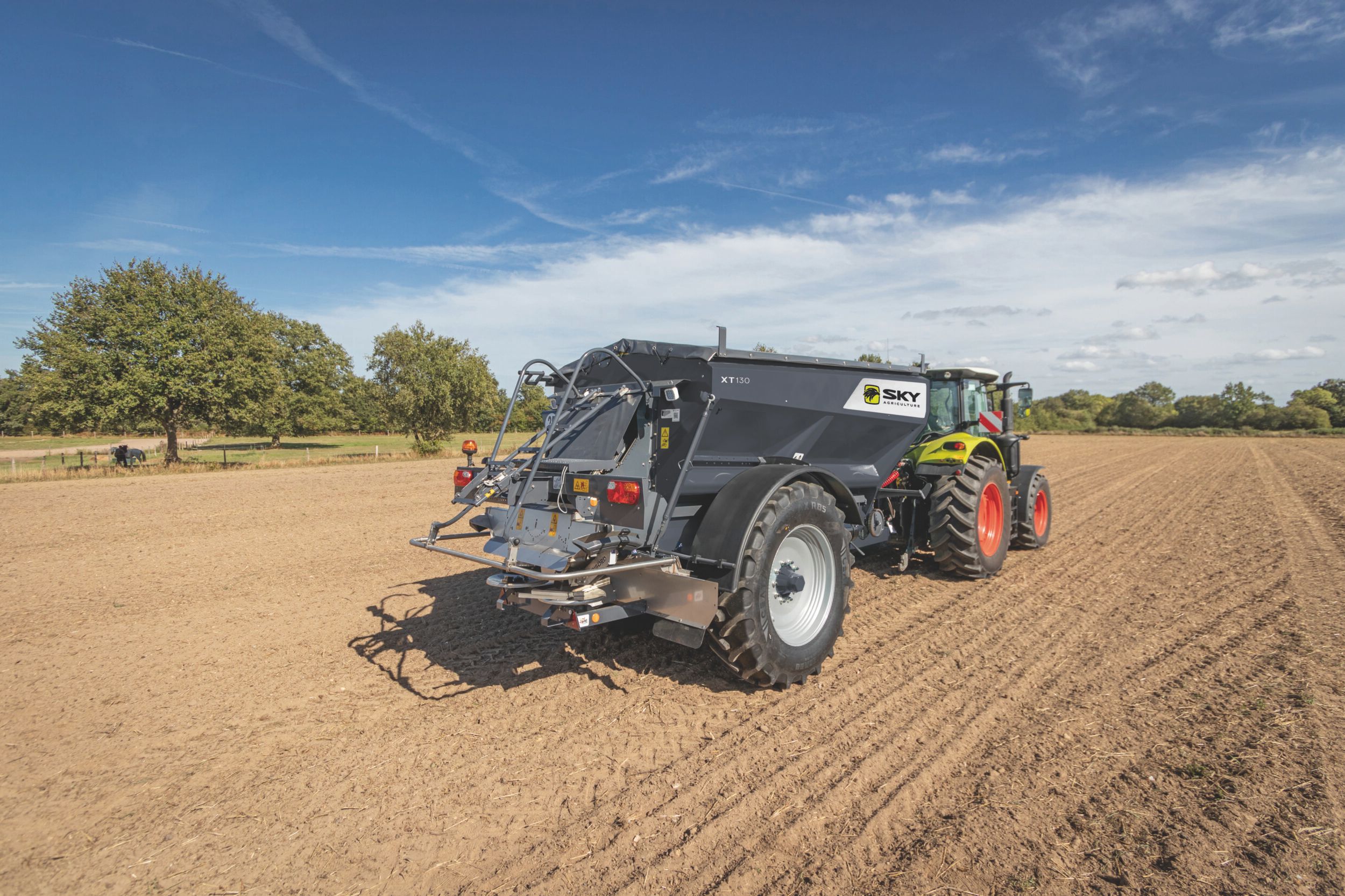 Kalkvogn SKY XT 130 - Akershus Traktor