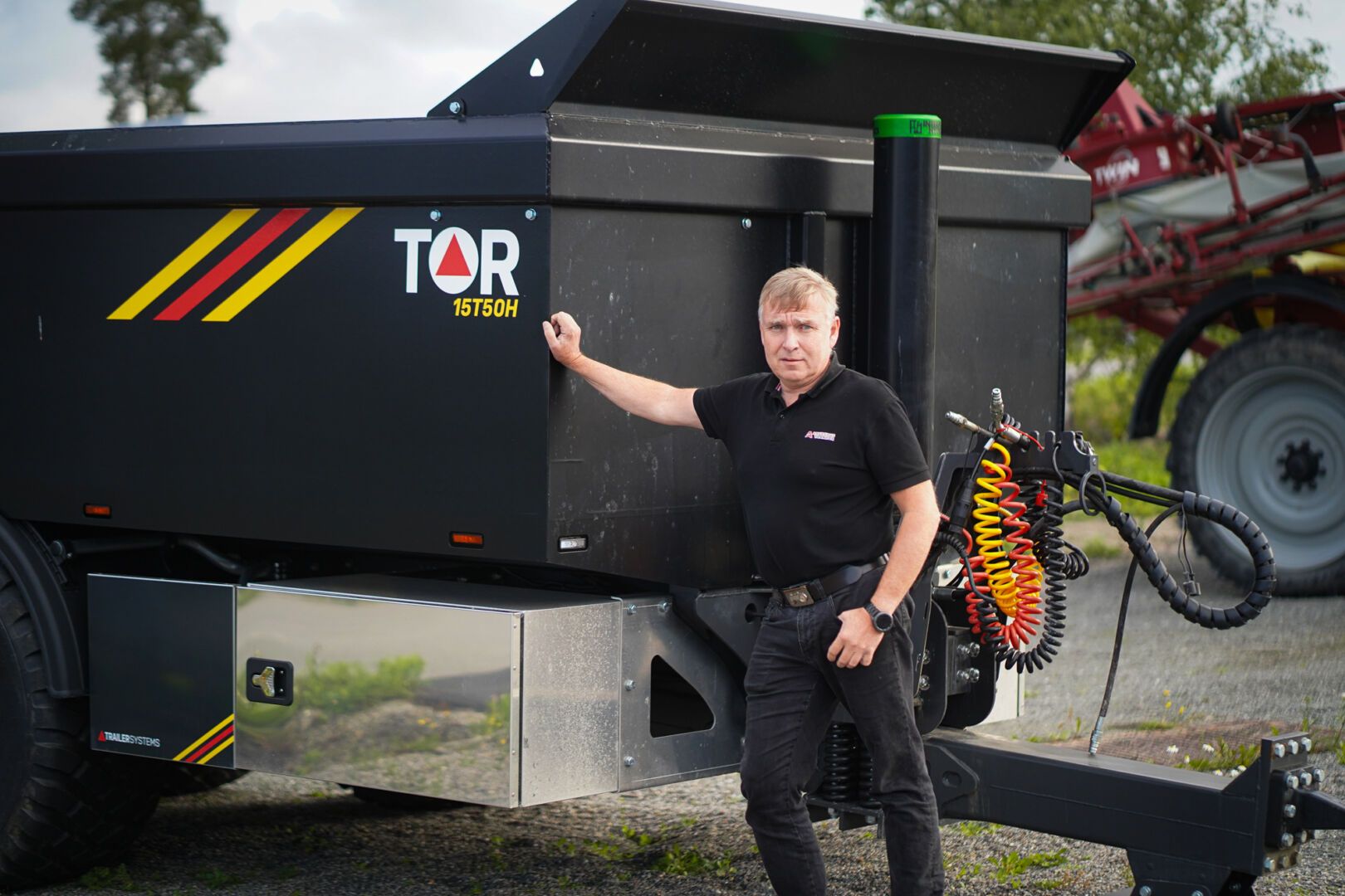 TOR demo-hengere klare for prøvekjøring hos Akerhus Traktor Hamar ...